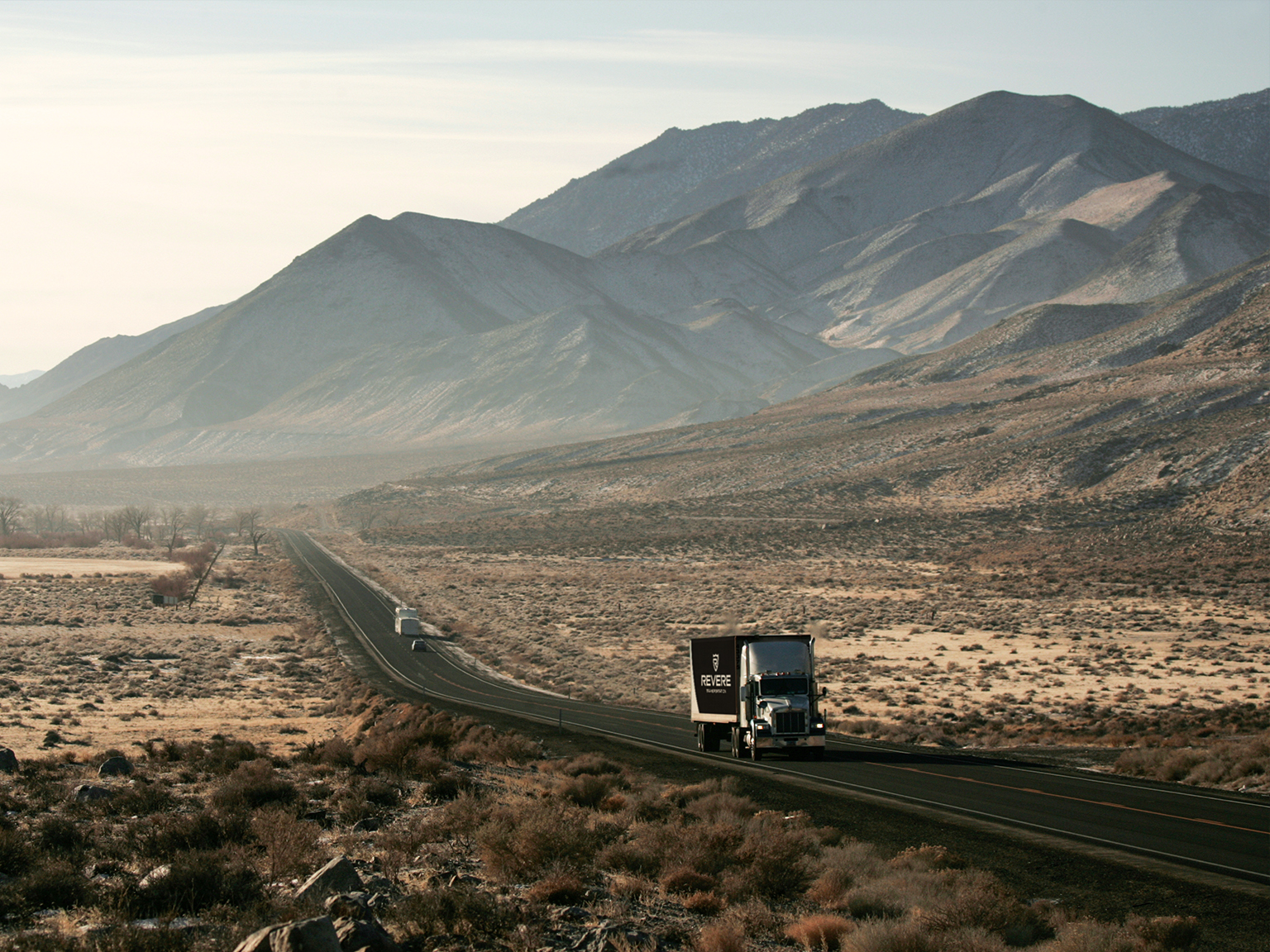 About Us – Commercial Freight Shipping & Logistics | Revere Transportation, Inc.